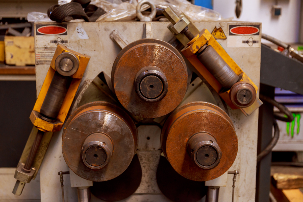 5 Factors to Consider When Choosing a Tube Bender